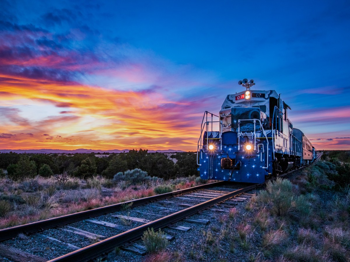 Sky Railway | Train Rides in Santa Fe, New Mexico